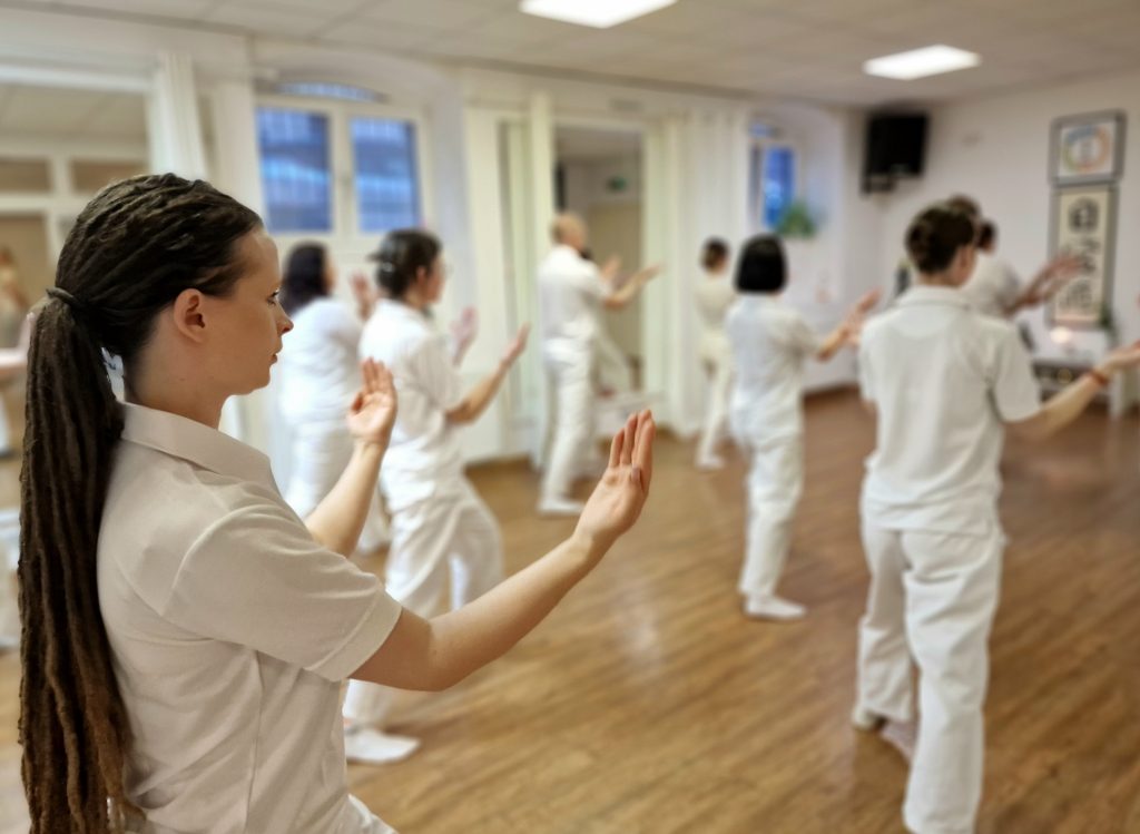 Mozgásmeditáció órák - Tudatos jelenlét és önismeret